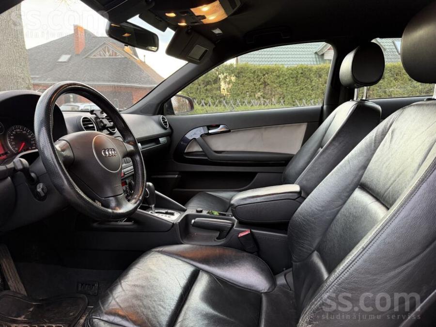 Sarkans Audi A3 2004 Valmiera, ar dzinēja tilpumu 3.20 L un nobraukumu 240 tūkst. km par 3330 €, foto 23 vietnē AUTOMOTO.COM.LV