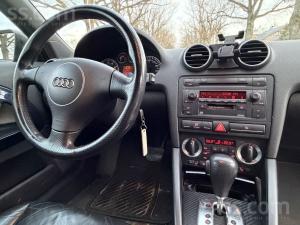 Sarkans Audi A3 2004 Valmiera, ar dzinēja tilpumu 3.20 L un nobraukumu 240 tūkst. km par 3330 €, foto 28 vietnē AUTOMOTO.COM.LV