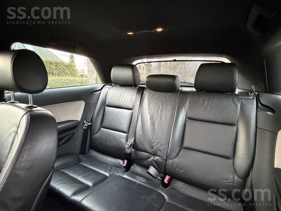 Sarkans Audi A3 2004 Valmiera, ar dzinēja tilpumu 3.20 L un nobraukumu 240 tūkst. km par 3330 €, foto 32 vietnē AUTOMOTO.COM.LV