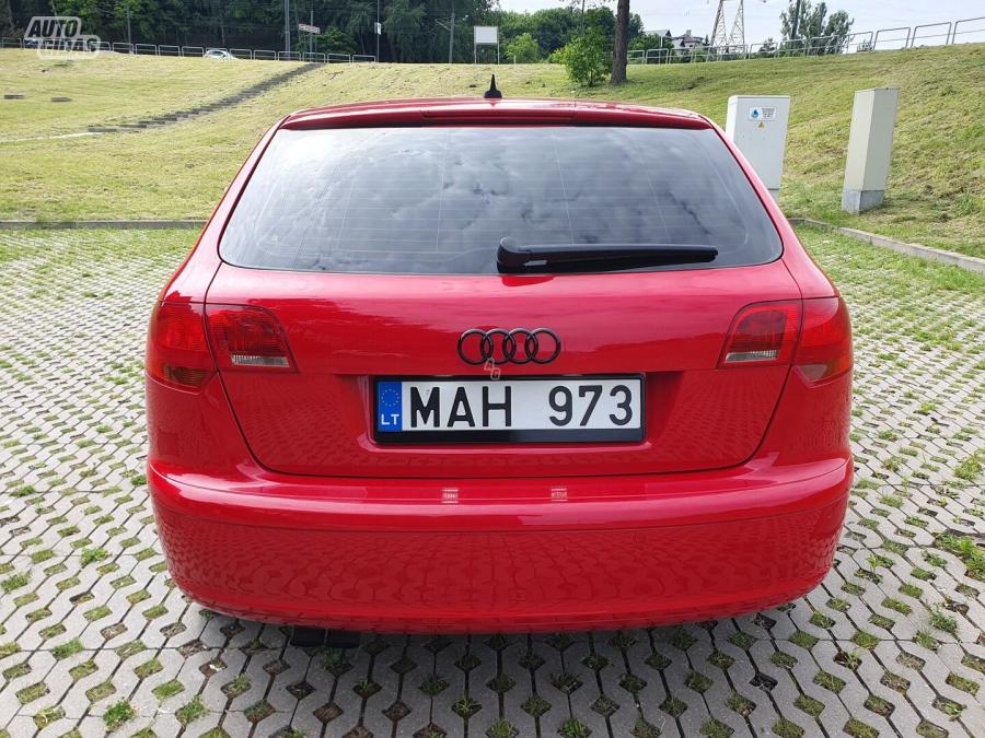 Red Audi A3 2004 in Kaunas, with an engine capacity of 2.00 L and mileage of 285 thousand km for 3200 €, photo 6 on AUTOMOTO.COM.LV