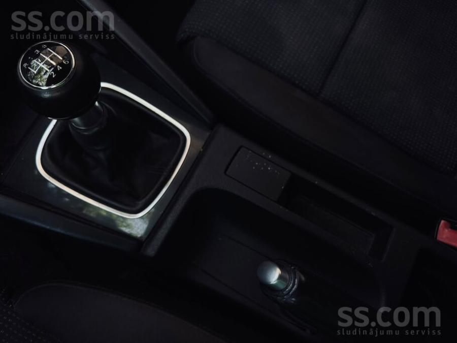 Red Audi A3 2004 in Cesis, with an engine capacity of 2.00 L and mileage of 0 thousand km for 1490 €, photo 15 on AUTOMOTO.COM.LV