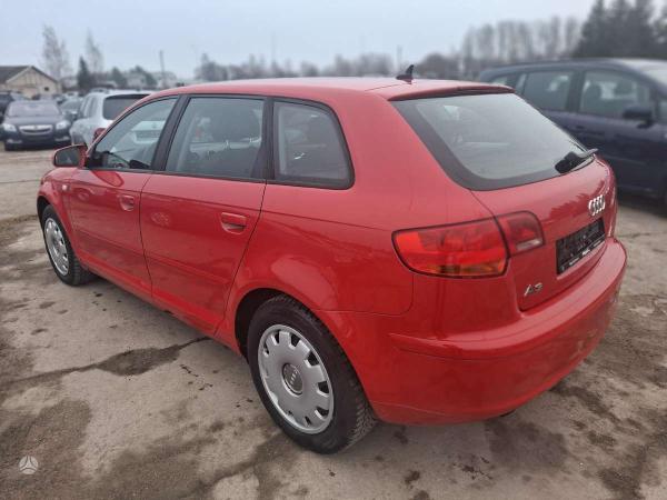 Sarkans Audi A3 2005 Utena, ar dzinēja tilpumu 1.97 L un nobraukumu 280 tūkst. km par 2250 €, foto 10 vietnē AUTOMOTO.COM.LV