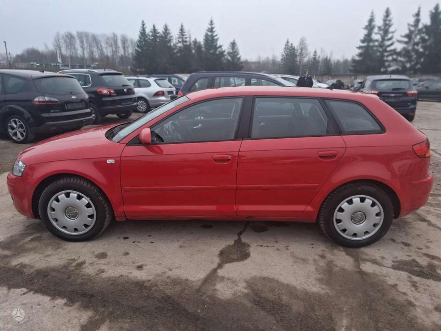 Red Audi A3 2005 in Utena, with an engine capacity of 1.97 L and mileage of 280 thousand km for 2250 €, photo 11 on AUTOMOTO.COM.LV