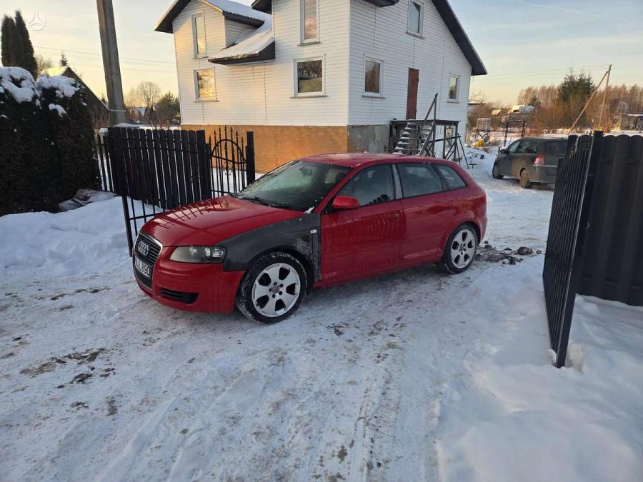 Red Audi A3 2005 in Kaunas, with an engine capacity of 1.98 L and mileage of 350 thousand km for 900 €, photo 6 on AUTOMOTO.COM.LV