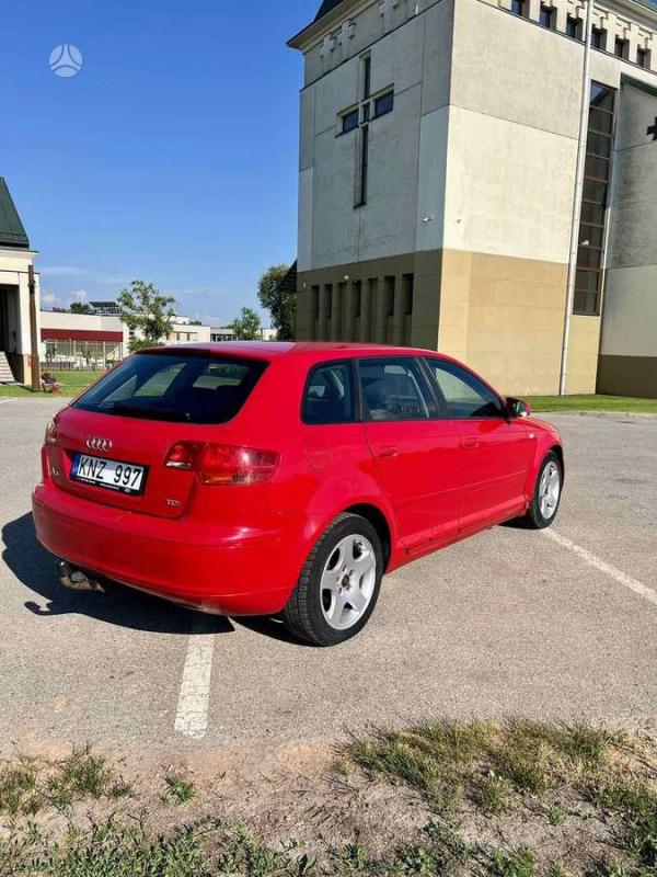 Красный Ауди А3 2005 в Каунас, объемом двигателя 1.90 л и пробегом 385 тыс. км за 1350 €, фото 5 на AUTOMOTO.COM.LV