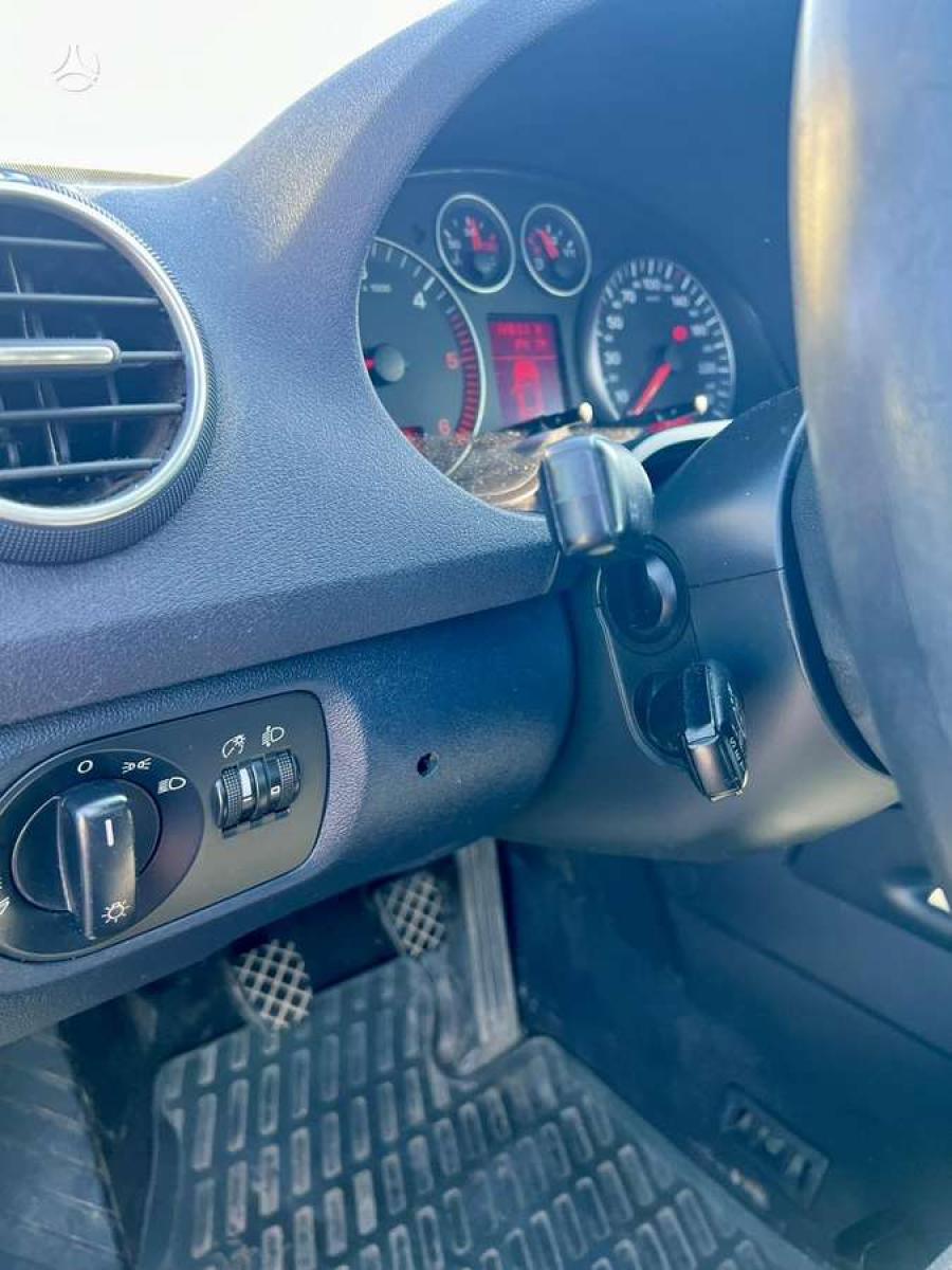 Red Audi A3 2005 in Kaunas, with an engine capacity of 1.90 L and mileage of 385 thousand km for 1350 €, photo 18 on AUTOMOTO.COM.LV