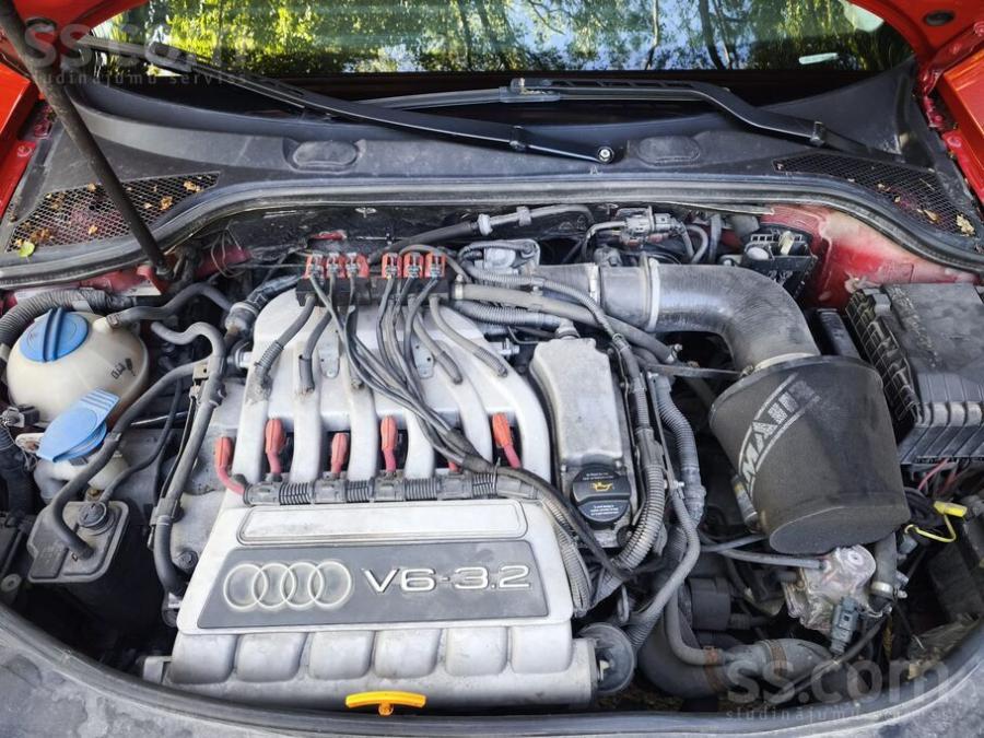Sarkans Audi A3 2005 Liepāja, ar dzinēja tilpumu 3.20 L un nobraukumu 305 tūkst. km par 3500 €, foto 4 vietnē AUTOMOTO.COM.LV