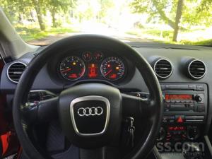 Sarkans Audi A3 2005 Liepāja, ar dzinēja tilpumu 3.20 L un nobraukumu 305 tūkst. km par 3500 €, foto 5 vietnē AUTOMOTO.COM.LV