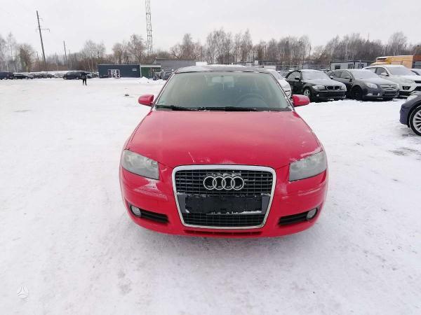 Sarkans Audi A3 2006 Marijampole, ar dzinēja tilpumu 1.60 L un nobraukumu 241 tūkst. km par 2399 €, foto 7 vietnē AUTOMOTO.COM.LV