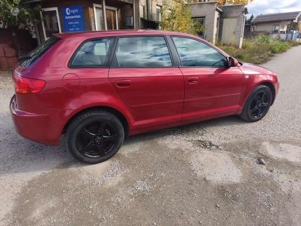 Sarkans Audi A3 2006 Utena, ar dzinēja tilpumu 1.60 L un nobraukumu 205 tūkst. km par 2700 €, foto 5 vietnē AUTOMOTO.COM.LV