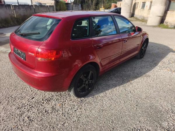 Sarkans Audi A3 2006 Utena, ar dzinēja tilpumu 1.60 L un nobraukumu 205 tūkst. km par 2700 €, foto 10 vietnē AUTOMOTO.COM.LV