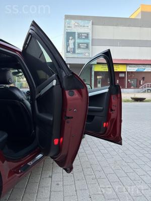 Sarkans Audi A3 2007 Rīga, ar dzinēja tilpumu 1.90 L un nobraukumu 303 tūkst. km par 3850 €, foto 15 vietnē AUTOMOTO.COM.LV