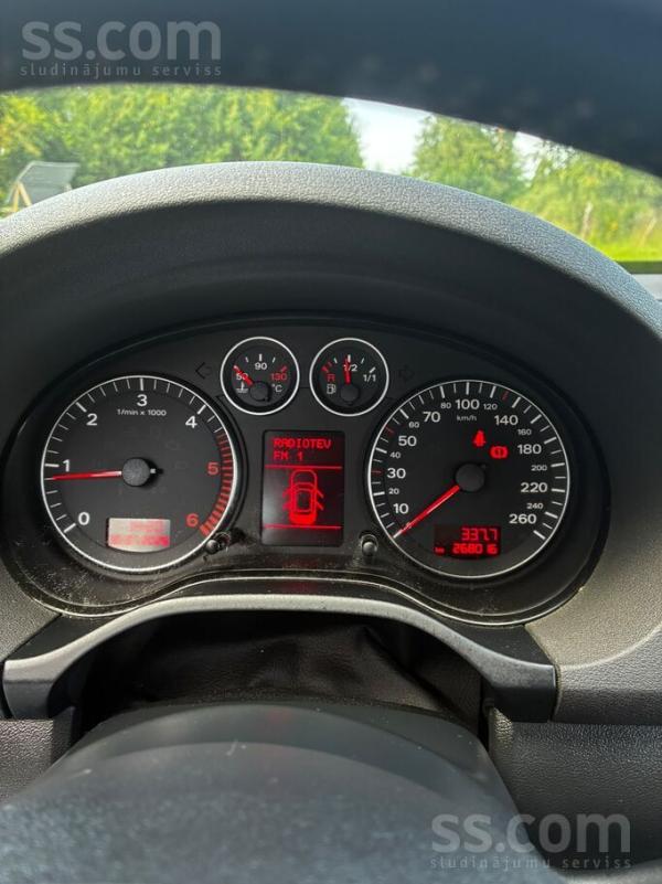 Sarkans Audi A3 2008 Liepāja, ar dzinēja tilpumu 1.90 L un nobraukumu 269 tūkst. km par 3300 €, foto 8 vietnē AUTOMOTO.COM.LV