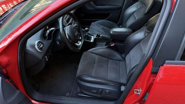 Red Audi A3 2009 in Ukmerge, with an engine capacity of 1.98 L and mileage of 220 thousand km for 5250 €, photo 11 on AUTOMOTO.COM.LV
