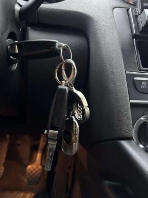 Sarkans Audi A3 2010 Viļņa, ar dzinēja tilpumu 1.60 L un nobraukumu 330 tūkst. km par 3900 €, foto 12 vietnē AUTOMOTO.COM.LV