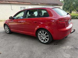 Red Audi A3 2010 in Vilnius, with an engine capacity of 1.39 L and mileage of 312 thousand km for 3850 €, photo 5 on AUTOMOTO.COM.LV