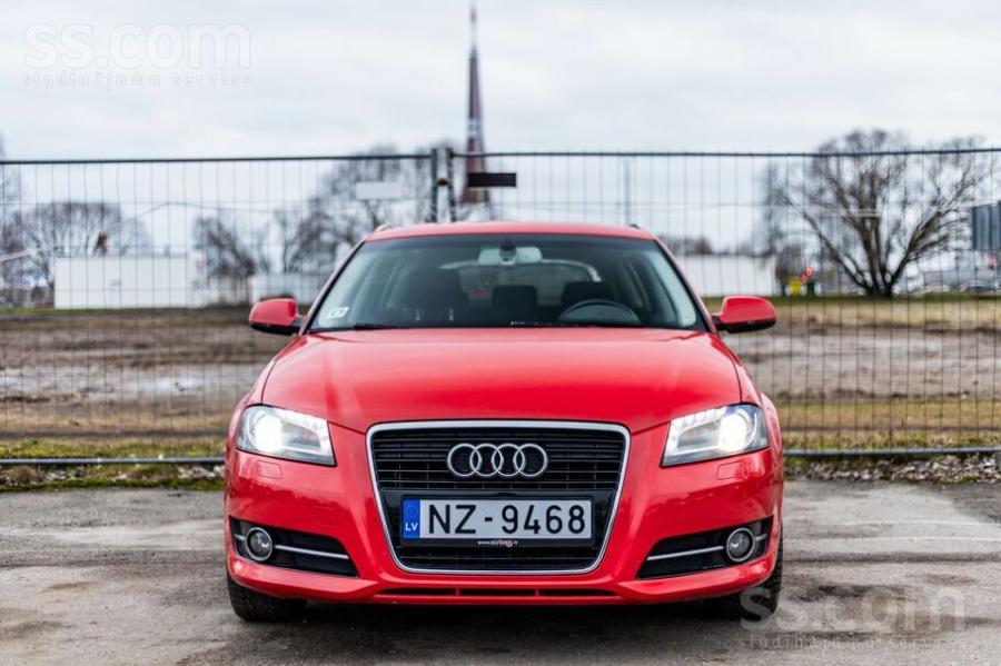 Red Audi A3 2011 in Riga, with an engine capacity of 1.60 L and mileage of 225 thousand km for 1400 €, photo 3 on AUTOMOTO.COM.LV