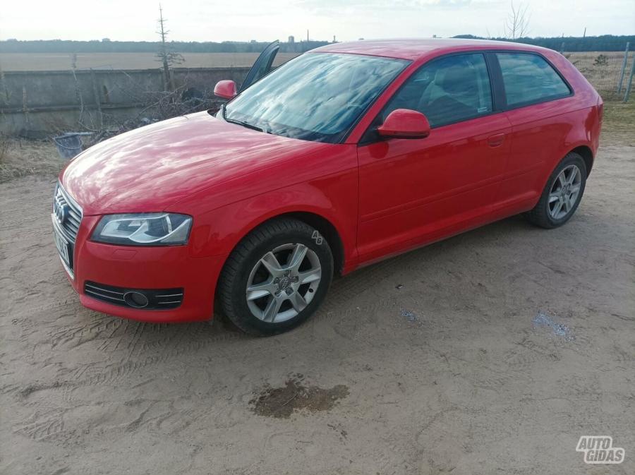Red Audi A3 2011 in Alytus, with an engine capacity of 1.40 L and mileage of 170 thousand km for 3250 €, photo 8 on AUTOMOTO.COM.LV