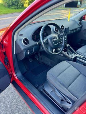 Red Audi A3 2011 in Vilnius, with an engine capacity of 1.60 L and mileage of 188 thousand km for 4700 €, photo 7 on AUTOMOTO.COM.LV