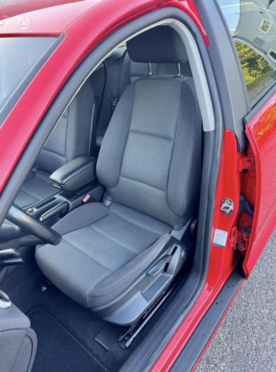 Red Audi A3 2011 in Vilnius, with an engine capacity of 1.60 L and mileage of 188 thousand km for 4700 €, photo 8 on AUTOMOTO.COM.LV