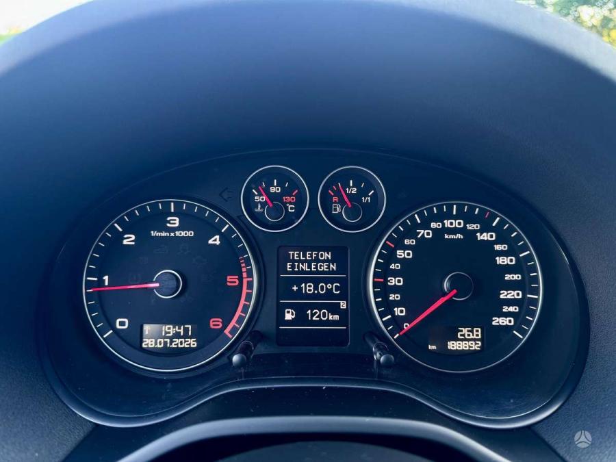 Red Audi A3 2011 in Vilnius, with an engine capacity of 1.60 L and mileage of 188 thousand km for 4700 €, photo 10 on AUTOMOTO.COM.LV