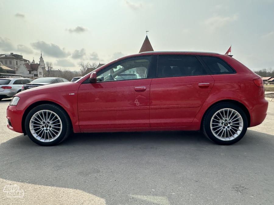Red Audi A3 2013 in Kaunas, with an engine capacity of 2.00 L and mileage of 153 thousand km for 8250 €, photo 3 on AUTOMOTO.COM.LV