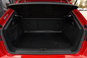 Red Audi A3 2014 in Jelgava, with an engine capacity of 2.00 L and mileage of 285 thousand km for 10900 €, photo 15 on AUTOMOTO.COM.LV