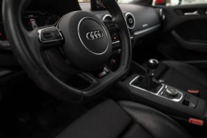 Red Audi A3 2014 in Jelgava, with an engine capacity of 2.00 L and mileage of 285 thousand km for 10900 €, photo 16 on AUTOMOTO.COM.LV
