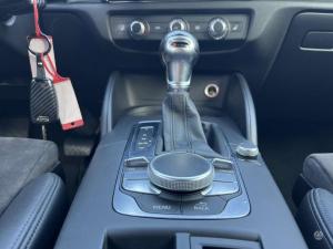 Red Audi A3 2014 in Trakai, with an engine capacity of 1.97 L and mileage of 214 thousand km for 7850 €, photo 22 on AUTOMOTO.COM.LV