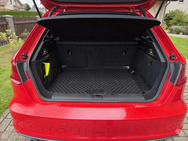 Red Audi A3 2014 in Silale, with an engine capacity of 2.00 L and mileage of 191 thousand km for 10000 €, photo 7 on AUTOMOTO.COM.LV