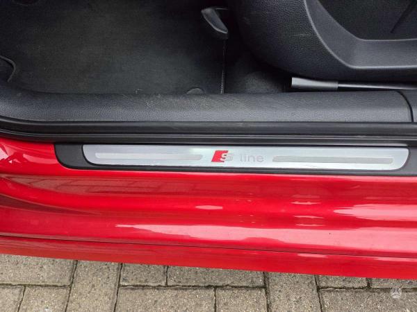 Red Audi A3 2014 in Silale, with an engine capacity of 2.00 L and mileage of 191 thousand km for 10000 €, photo 9 on AUTOMOTO.COM.LV