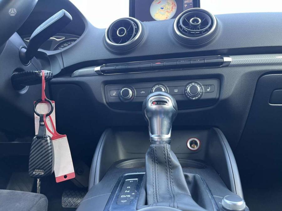 Sarkans Audi A3 2014 Trakai, ar dzinēja tilpumu 1.97 L un nobraukumu 214 tūkst. km par 7980 €, foto 24 vietnē AUTOMOTO.COM.LV