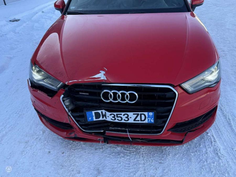 Red Audi A3 2015 in Kaunas, with an engine capacity of 1.97 L and mileage of 280 thousand km for 7500 €, photo 5 on AUTOMOTO.COM.LV
