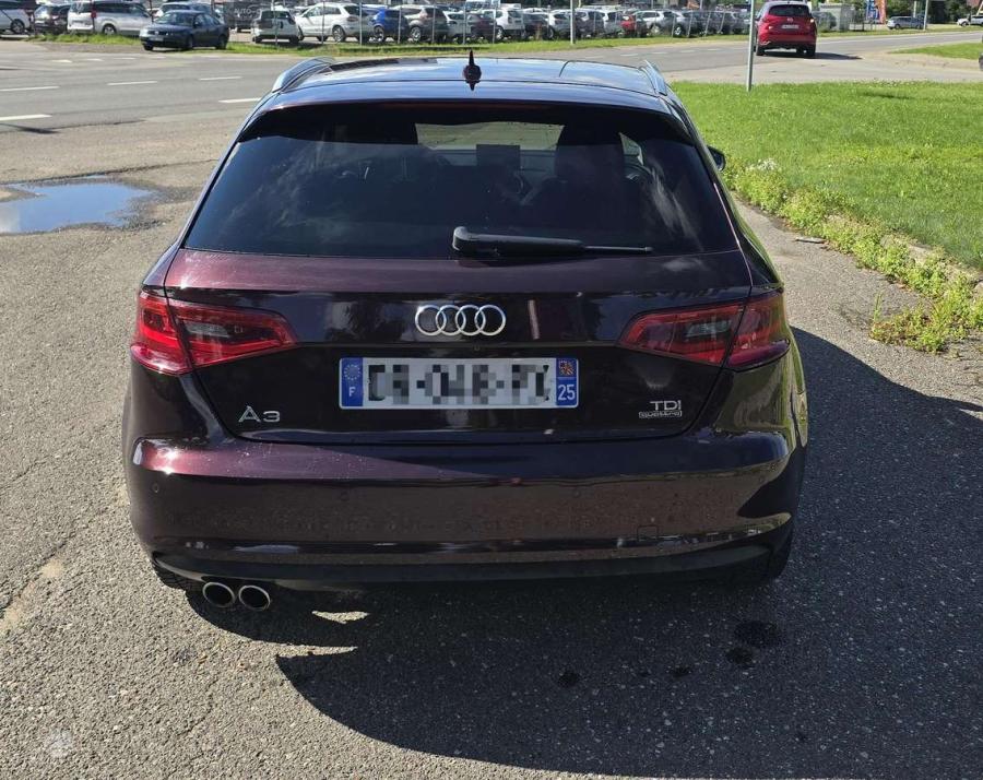 Sarkans Audi A3 2015 Tauragė, ar dzinēja tilpumu 1.97 L un nobraukumu 210 tūkst. km par 9400 €, foto 9 vietnē AUTOMOTO.COM.LV