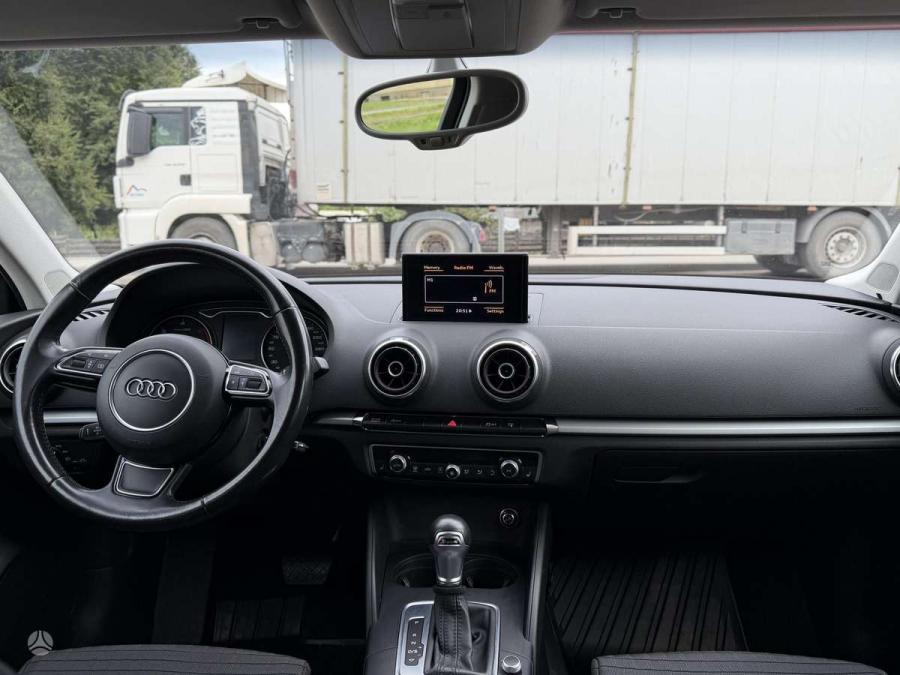 Red Audi A3 2014 in Kaisiadorys, with an engine capacity of 1.97 L and mileage of 191 thousand km for 10800 €, photo 18 on AUTOMOTO.COM.LV