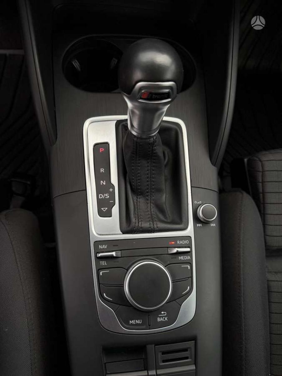 Red Audi A3 2014 in Kaisiadorys, with an engine capacity of 1.97 L and mileage of 191 thousand km for 10800 €, photo 22 on AUTOMOTO.COM.LV
