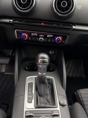 Red Audi A3 2014 in Kaisiadorys, with an engine capacity of 1.97 L and mileage of 191 thousand km for 10800 €, photo 27 on AUTOMOTO.COM.LV
