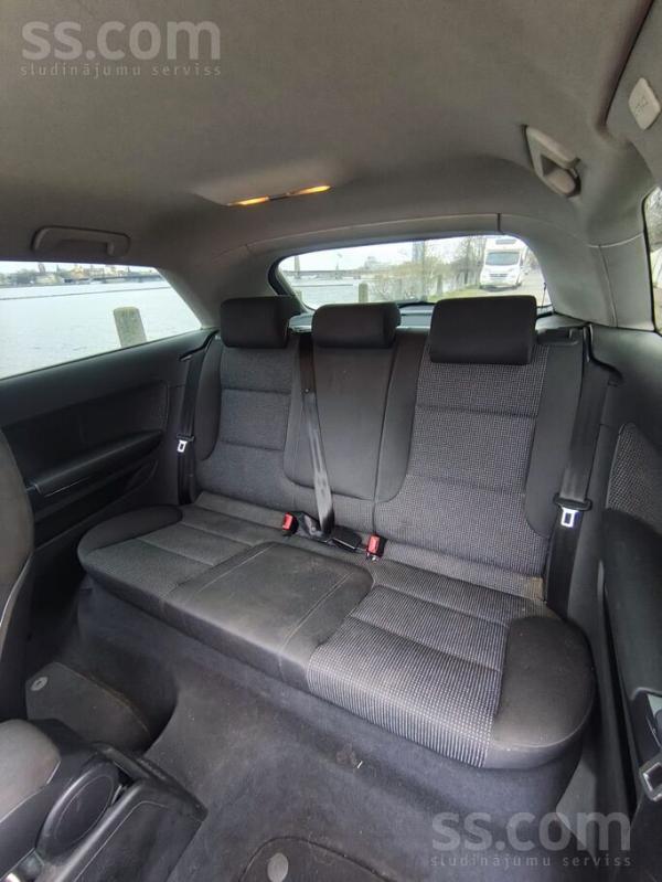 Audi A3 2005 in Riga, with an engine capacity of 1.90 L and mileage of 284 thousand km for 3330 €, photo 5 on AUTOMOTO.COM.LV