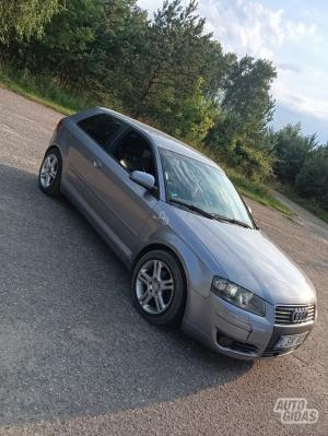 Audi A3 2005 in Vilnius, with an engine capacity of 2.00 L and mileage of 290 thousand km for 1250 €, photo 5 on AUTOMOTO.COM.LV