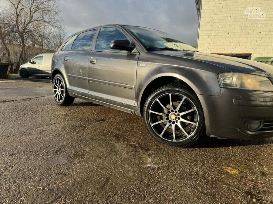 Audi A3 2006 in Siauliai, with an engine capacity of 1.70 L and mileage of 269 thousand km for 3900 €, photo 5 on AUTOMOTO.COM.LV