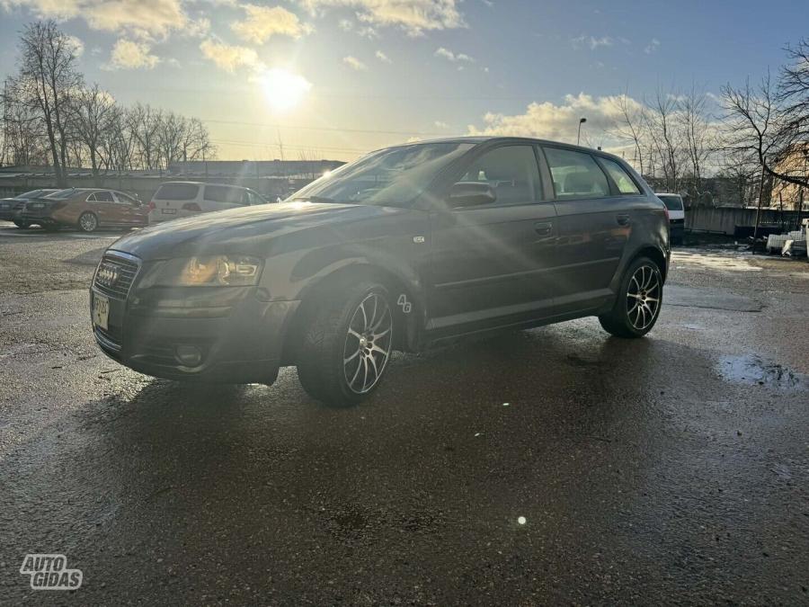 Audi A3 2006 in Siauliai, with an engine capacity of 1.70 L and mileage of 269 thousand km for 3900 €, photo 6 on AUTOMOTO.COM.LV