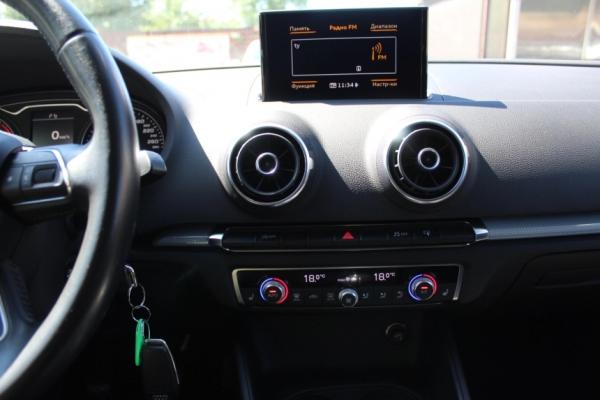 Audi A3 2014 in Riga, with an engine capacity of 1.80 L and mileage of 230 thousand km for 9950 €, photo 2 on AUTOMOTO.COM.LV