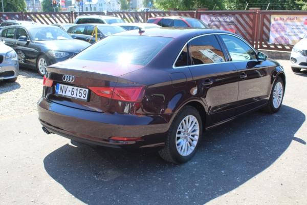 Audi A3 2014 in Riga, with an engine capacity of 1.80 L and mileage of 230 thousand km for 9950 €, photo 6 on AUTOMOTO.COM.LV