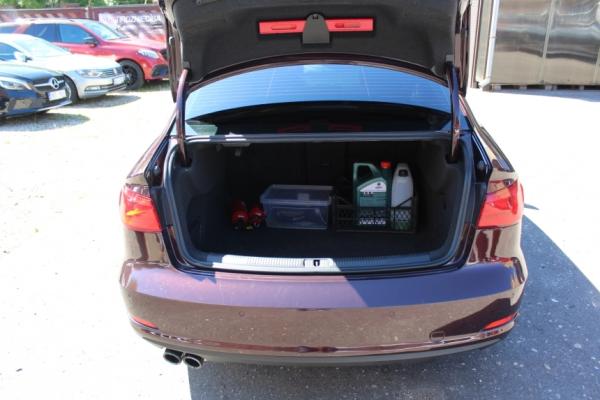 Audi A3 2014 in Riga, with an engine capacity of 1.80 L and mileage of 230 thousand km for 9950 €, photo 7 on AUTOMOTO.COM.LV