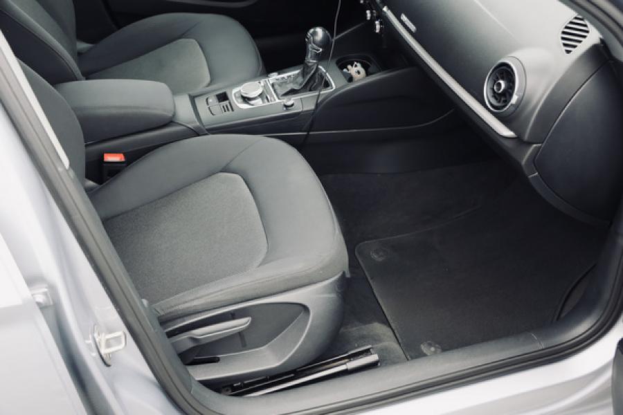 Audi A3 2017 in Tallinn, with an engine capacity of 1.40 L and mileage of 150 thousand km for 15900 €, photo 9 on AUTOMOTO.COM.LV