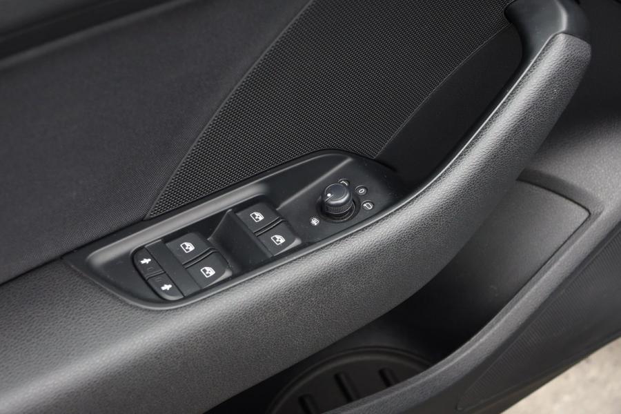 Audi A3 2017 in Tallinn, with an engine capacity of 1.40 L and mileage of 150 thousand km for 15900 €, photo 30 on AUTOMOTO.COM.LV