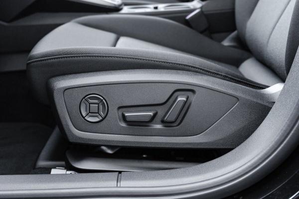 Audi A3 2026 Mārupe, ar dzinēja tilpumu 1.50 L un nobraukumu 34 tūkst. km par 31900 €, foto 8 vietnē AUTOMOTO.COM.LV