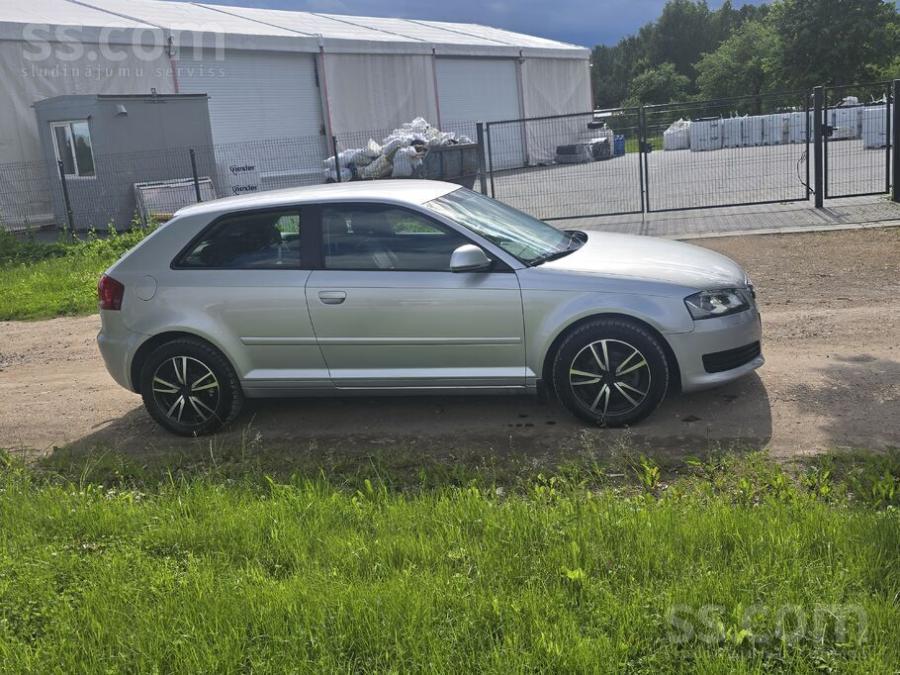 Audi A3 2009 Rīga, ar dzinēja tilpumu 1.40 L un nobraukumu 268 tūkst. km par 3390 €, foto 5 vietnē AUTOMOTO.COM.LV