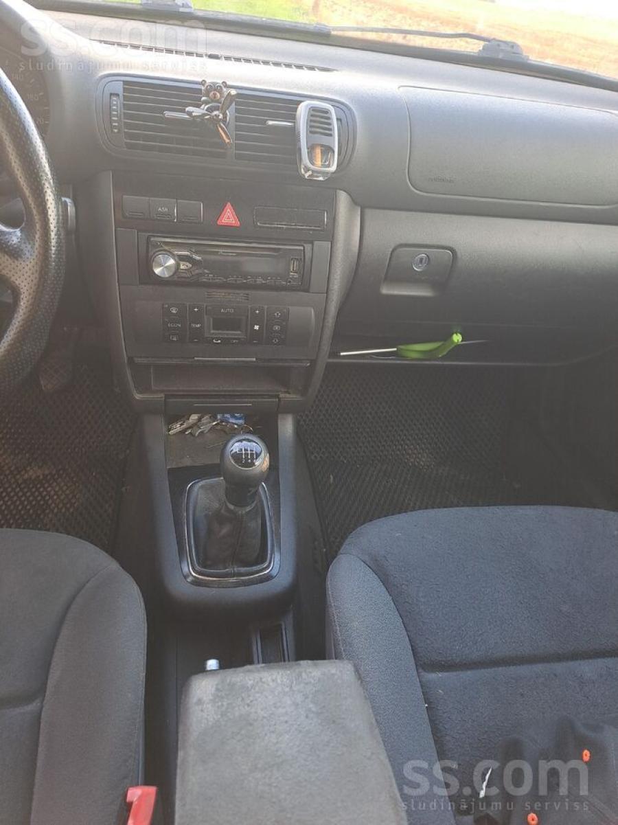 Violet Audi A3 2002 in Valmiera, with an engine capacity of 1.90 L and mileage of 373 thousand km for 1600 €, photo 14 on AUTOMOTO.COM.LV