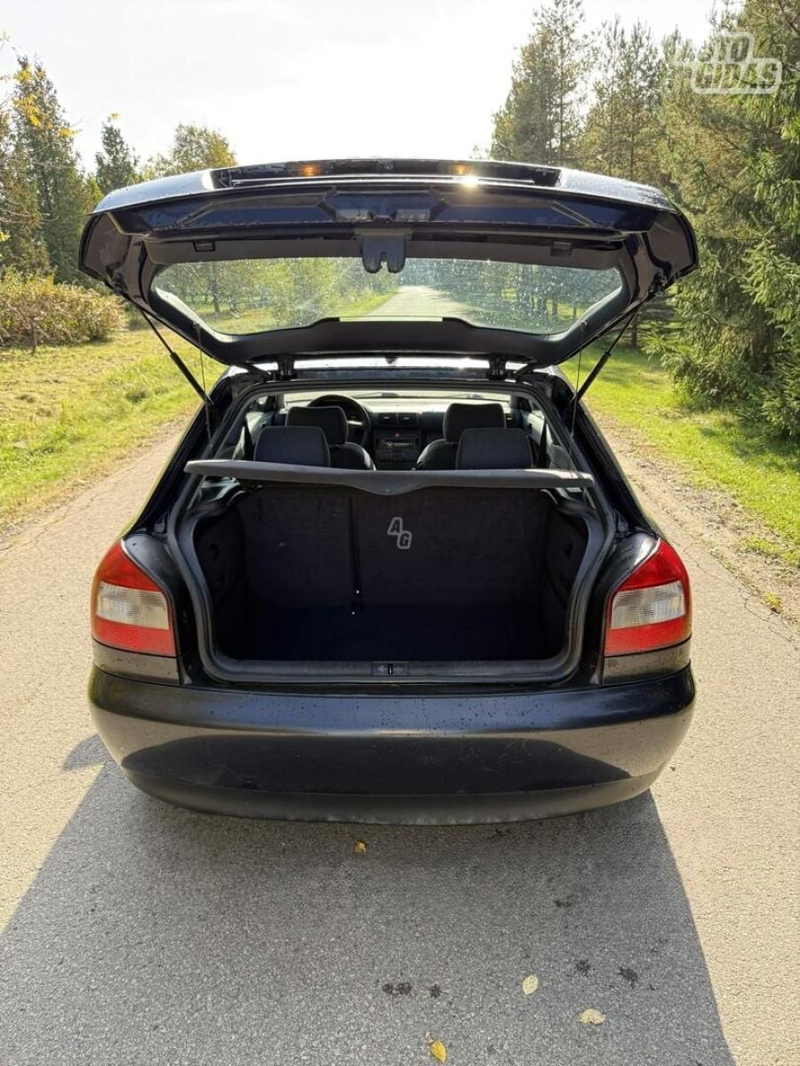 Violets Audi A3 2001 Vievis, ar dzinēja tilpumu 1.90 L un nobraukumu 290 tūkst. km par 880 €, foto 13 vietnē AUTOMOTO.COM.LV
